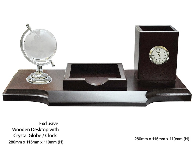 ONO017 – Wooden Desktop – Storming Gifts